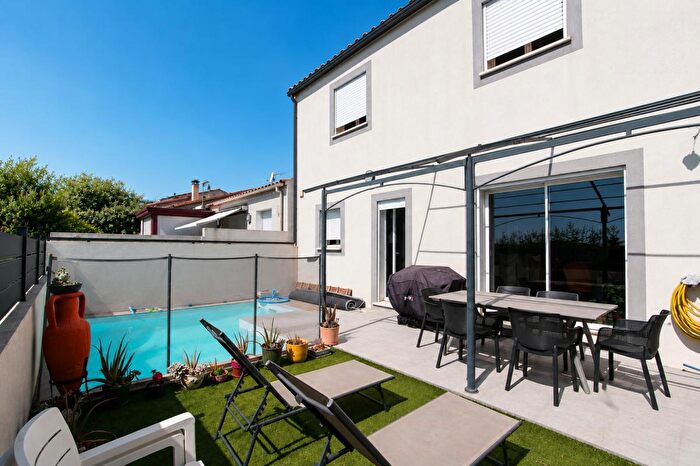 Maison 5 pièces à Montredon-des-Corbières, à vendre