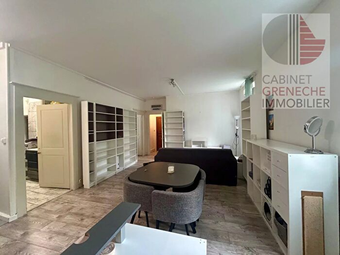 Appartement à vendre - Évian-les-Bains - 2 pièces - 1 chambre