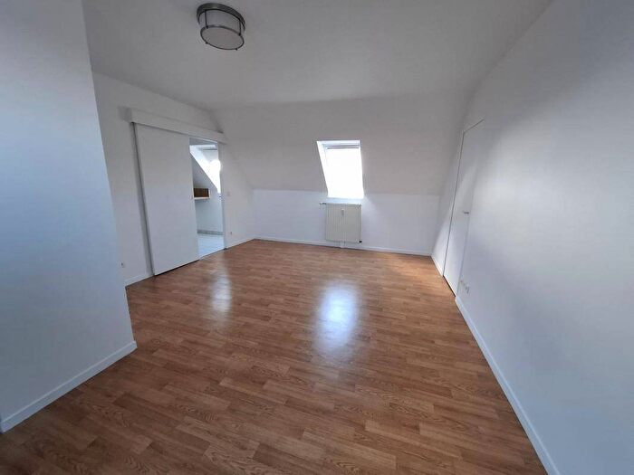 Appartement à louer - Capucins, Compiègne - 2 pièces - 1 chambre