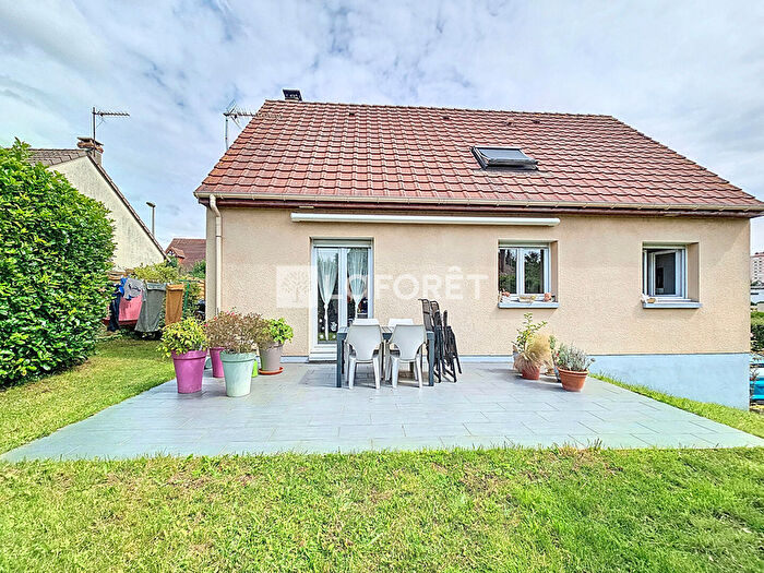 Maison à vendre - Saint-Étienne-du-Rouvray, Castors, Aviateurs, Champ de Courses - 4 pièces - 3 chambres