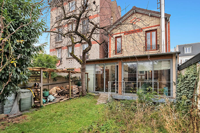 Colombes, Henri Martin Estienne dOrves : Maison 5 pièces à vendre