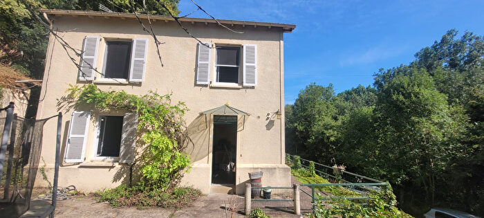 Bonnes : Maison 4 pièces à vendre