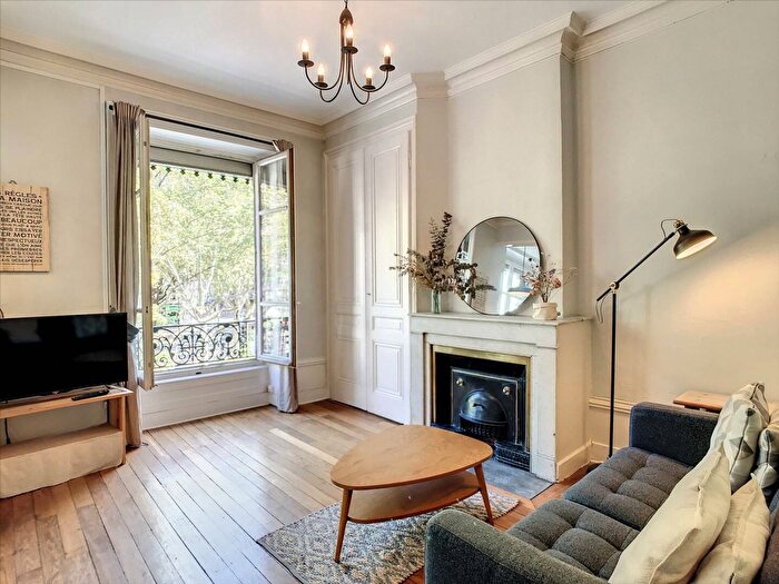 Appartement à louer - Saint Louis, Lyon ème arrondissement - 1 pièce - 1 chambre