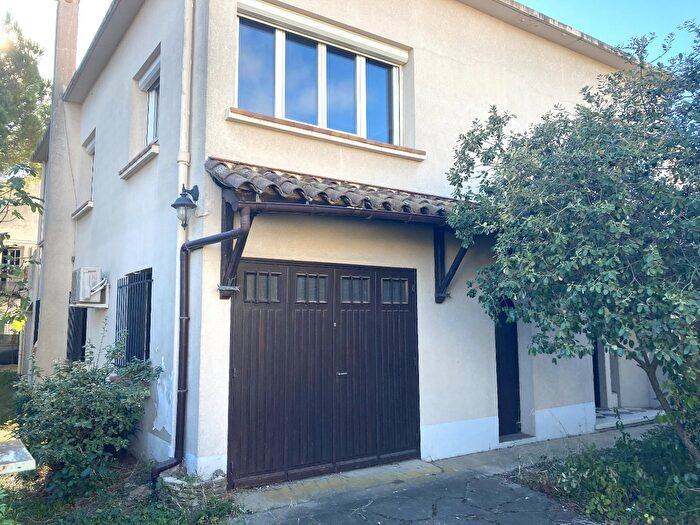 Maison à vendre - Béziers, Champ de Mars - 8 pièces - 4 chambres