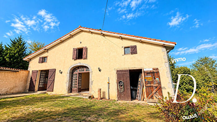 Mouscardès : Maison 4 pièces à vendre