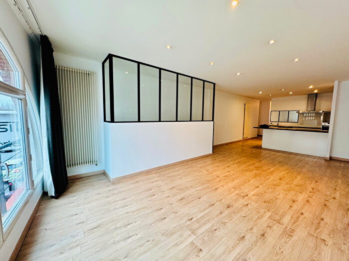 Appartement à louer - Muret, Centre-ville - 4 pièces - 3 chambres