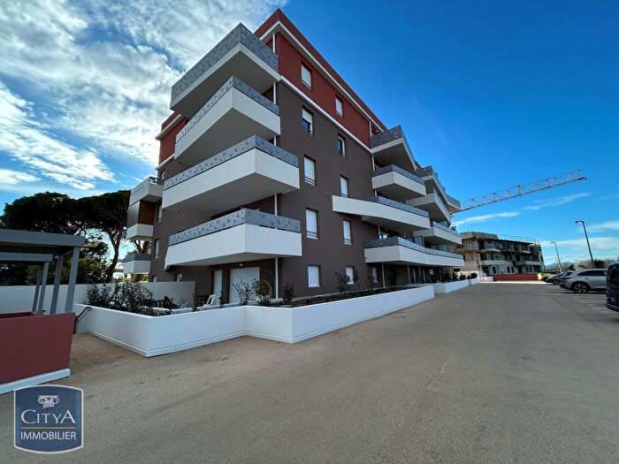 Appartement à louer - Fréjus, Caïs - 2 pièces - 1 chambre