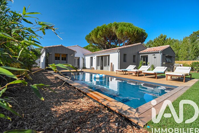 Maison à vendre - Le Bois-Plage-en-Ré - 6 pièces - 5 chambres