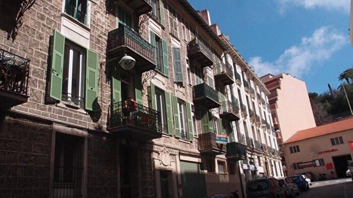 Appartement à louer - Riquier, Nice - 2 pièces - 1 chambre