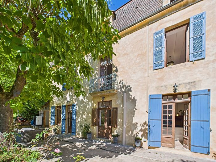 Maison 7 pièces à vendre à Beynac-et-Cazenac