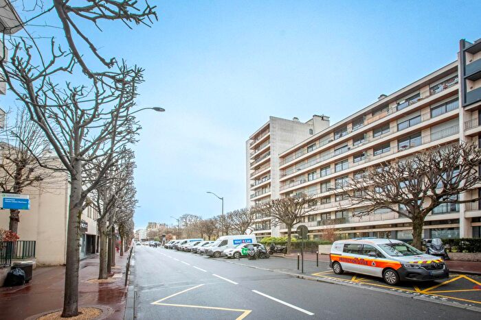 Appartement 1 pièce à Levallois-Perret, Front de Seine, à louer