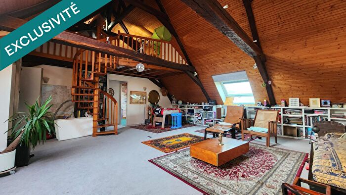 Appartement à vendre - Châteaubriant, Centre-ville, Gare - 9 pièces - 5 chambres