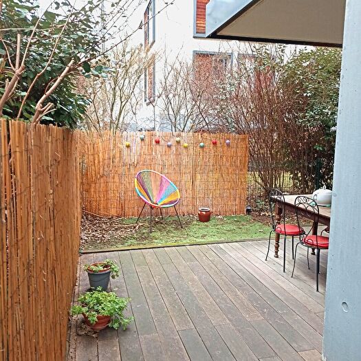 Appartement à vendre - Lyon e  - 3 pièces - 2 chambres