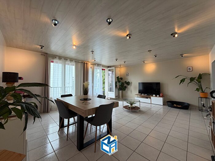 Appartement 5 pièces à vendre - Saint-Pierre-des-Corps, Grand Mail, Rabaterie, Aubrière