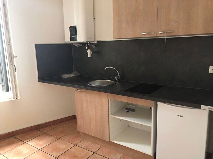 Jardins de la Fontaine, Nîmes : Appartement 1 pièce à louer