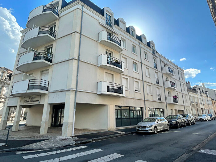 Appartement 3 pièces à Châteauroux, Centre-ville, Les Marins, à louer