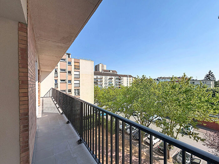Maurepas, Centre-ville, Malmedonne - Appartement 3 pièces à vendre