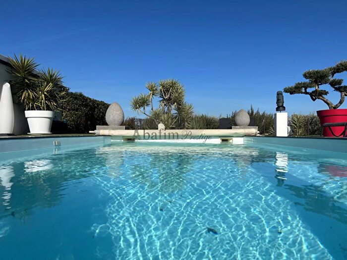 Maison à vendre - Homps - 8 pièces - 4 chambres