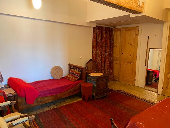 Appartement 3 pièces à Lyon 1er, Ouest des Pentes, à louer