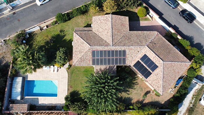 Maison à vendre - Pézenas - 5 pièces - 3 chambres