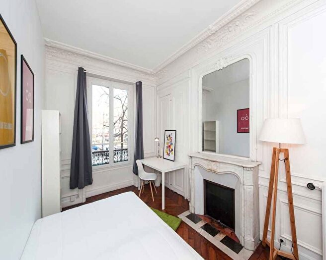 République-Saint Ambroise, Paris 11ème arrondissement : Appartement 5 pièces à louer