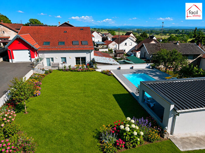 Maison 8 pièces à vendre - Sarraltroff