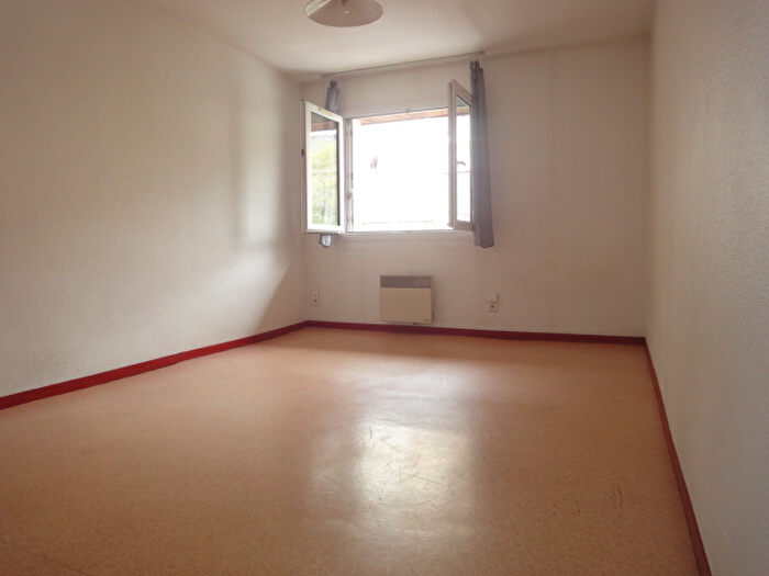 Appartement à louer - Rodez, Saint-Eloi, Camonil - 1 pièce