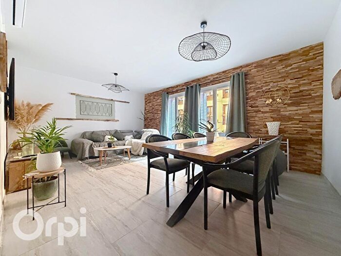 Fréjus, Centre-ville : Appartement 3 pièces à vendre
