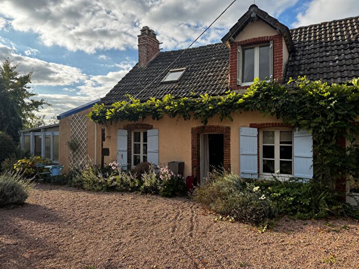 Maison à vendre - Saint-Maurice-Saint-Germain - 4 pièces - 3 chambres