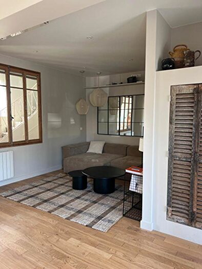 Maison à louer - Bordeaux, Nansouty - 4 pièces - 2 chambres