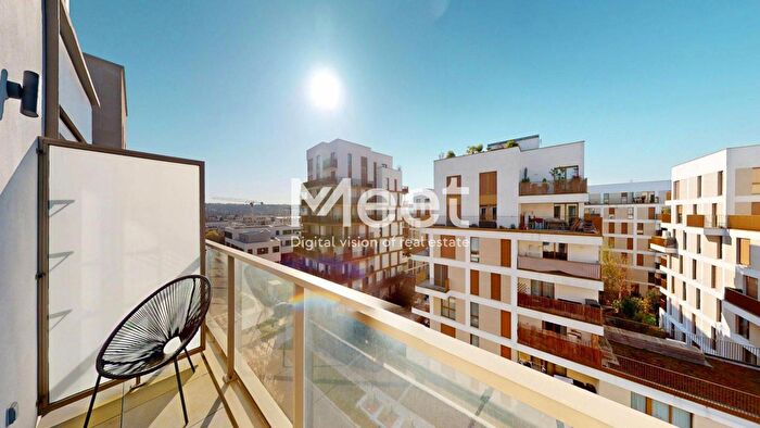 Appartement à vendre - Rueil-Malmaison, Mont Valerien - 1 pièce