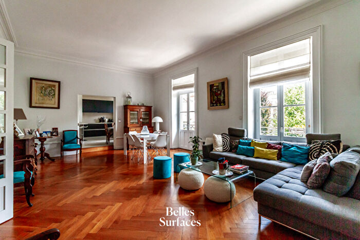 Appartement à vendre - Aix-les-Bains, Centre-ville - 4 pièces - 3 chambres