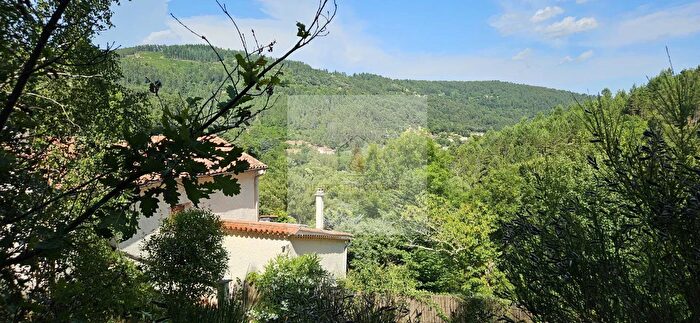Maison 4 pièces à Génolhac, à vendre