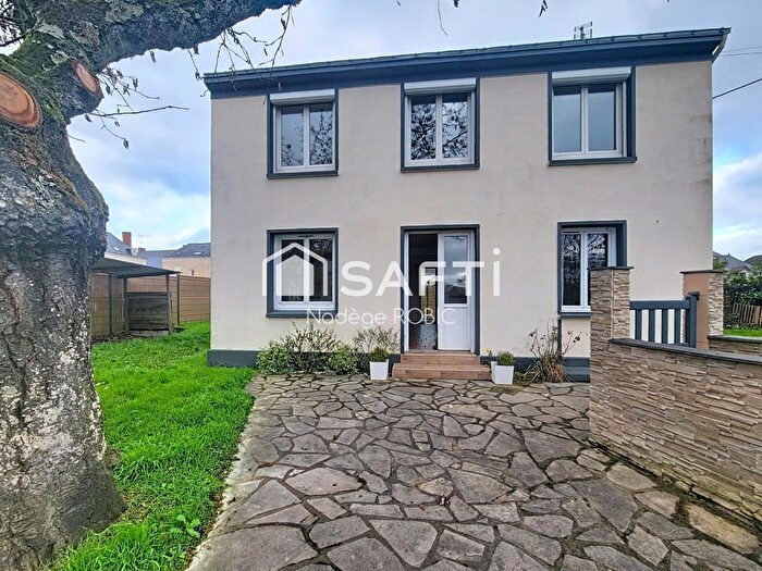 Maisons à vendre et appartements à louer - 2