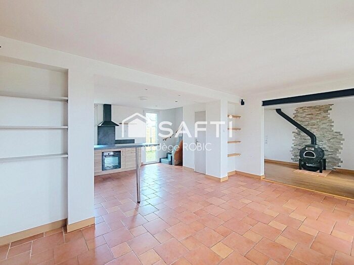 Maison 4 pièces à vendre à Seiches-sur-le-Loir