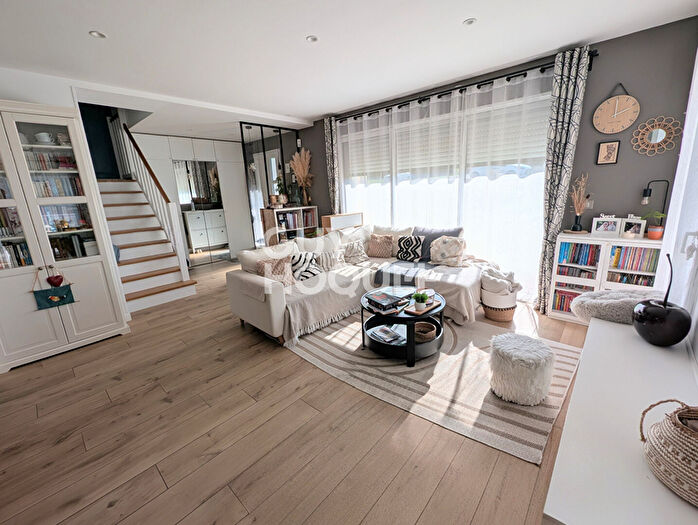 Maison à vendre - Saint-Fort - 5 pièces - 4 chambres