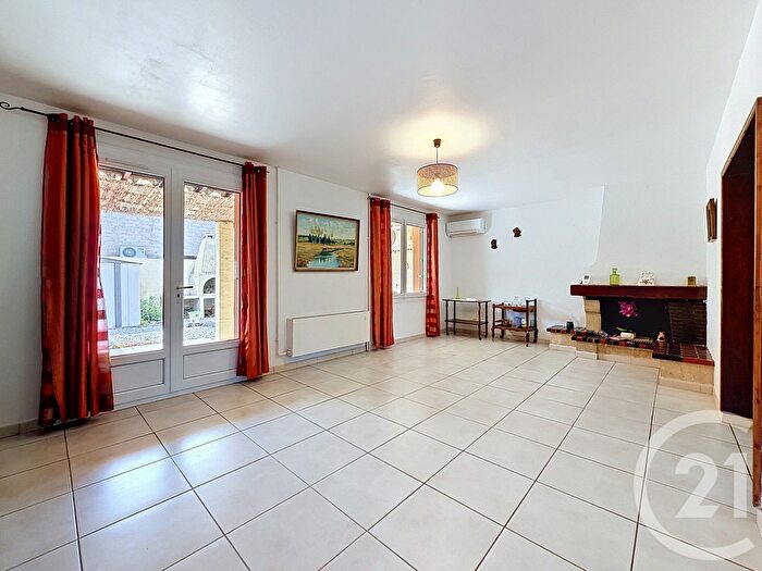 Maison 5 pièces à Saint-Martin-de-Crau, à vendre