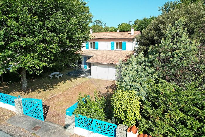 Maison à vendre - Les Mathes - 5 pièces - 3 chambres