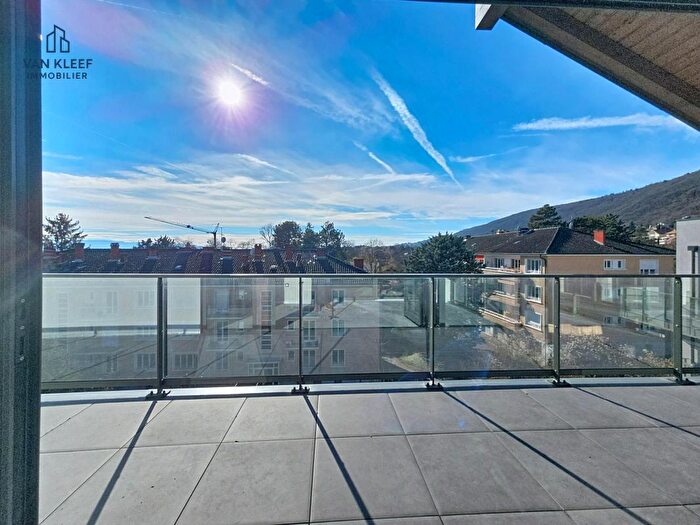 Appartement 4 pièces à Divonne-les-Bains, à vendre
