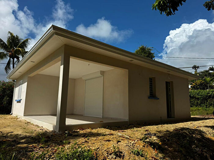 Maison à louer - Petit-Bourg - 4 pièces - 3 chambres