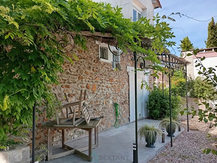 Maison à vendre - Boissise-le-Roi - 5 pièces - 4 chambres