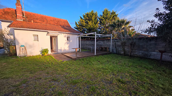 Maison à vendre - Gujan-Mestras, Centre-ville - 5 pièces - 2 chambres