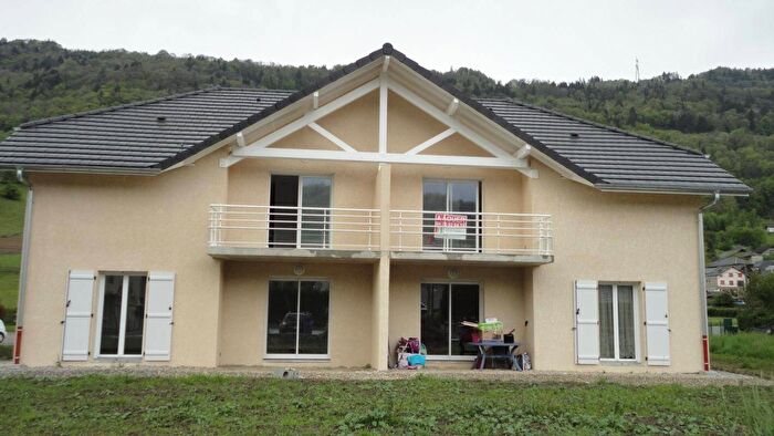 Appartement à louer - La Croix-de-la-Rochette - 4 pièces - 3 chambres