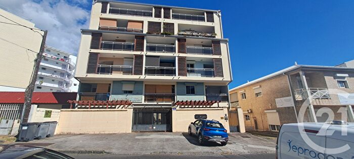 Appartement à louer - Saint-Denis, Le Butor, Champ-Fleuri, Sainte-Clotilde - 2 pièces - 1 chambre