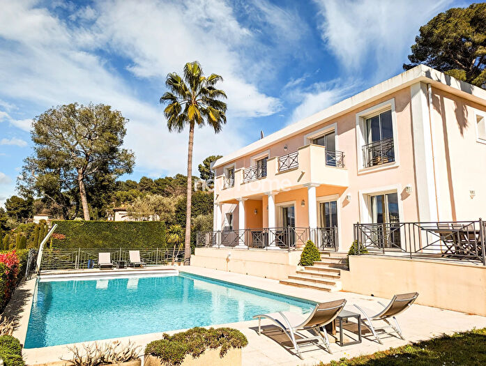 Maison à vendre - Mougins - 7 pièces - 6 chambres