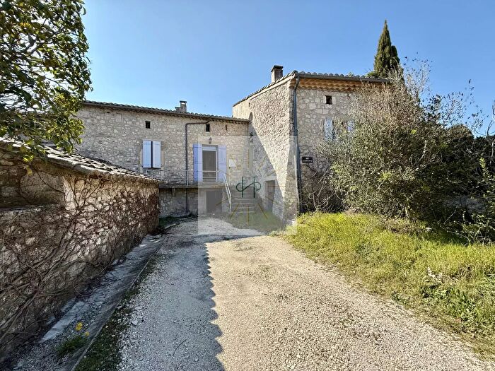 Maison à vendre - Taulignan - 5 pièces - 3 chambres