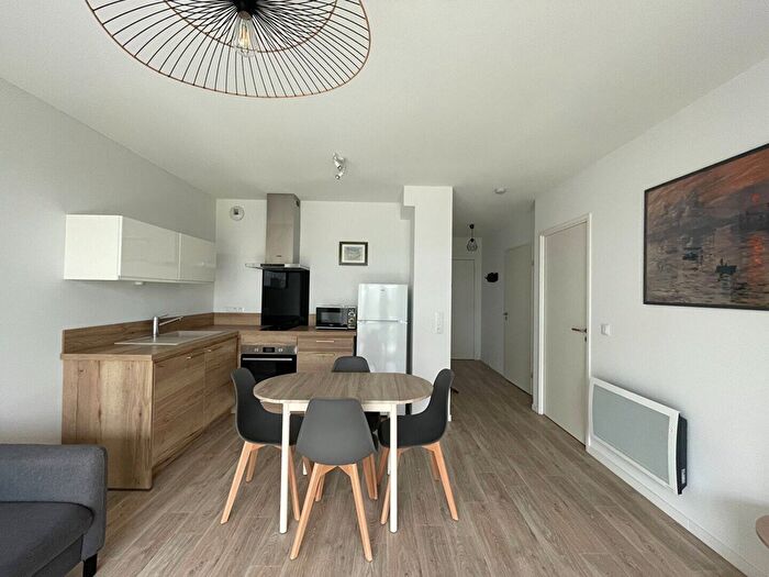 Appartement à louer - Crouste-Arènes-Harbaux-Tuco-Pouy-Laguille, Mont-de-Marsan - 2 pièces - 1 chambre