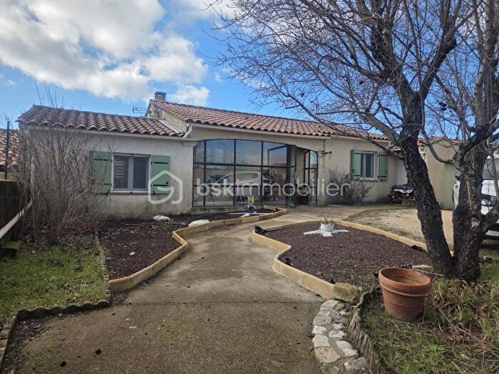 Maison à vendre - Céreste - 4 pièces - 3 chambres