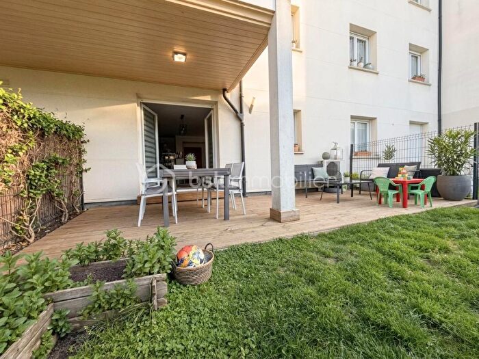 Pontault-Combault, Berchères : Appartement 2 pièces à vendre