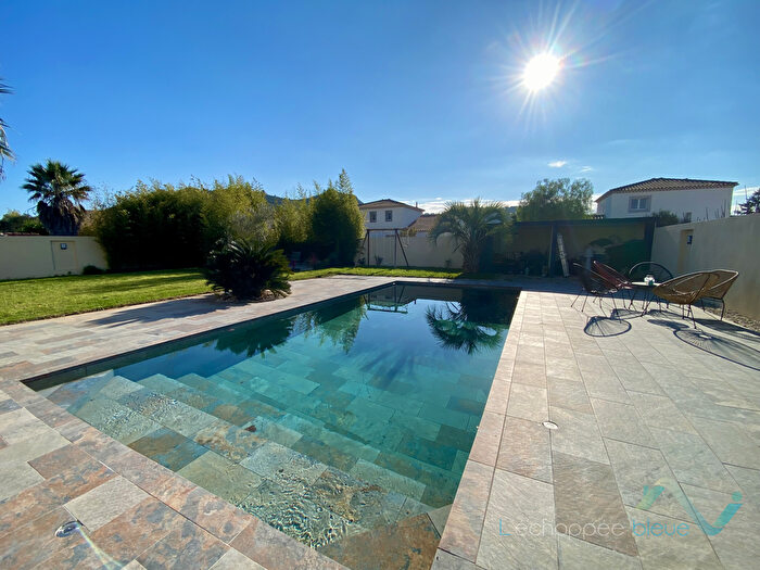 Maison à vendre - La Crau, Les Cougourdons, Les Avocats, Gavarry, Les Tourraches - 7 pièces - 5 chambres